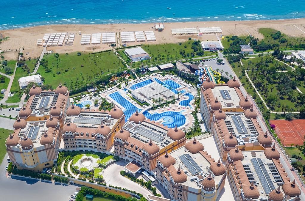 ROYAL ALHAMBRA PALACE | eTravel.cz